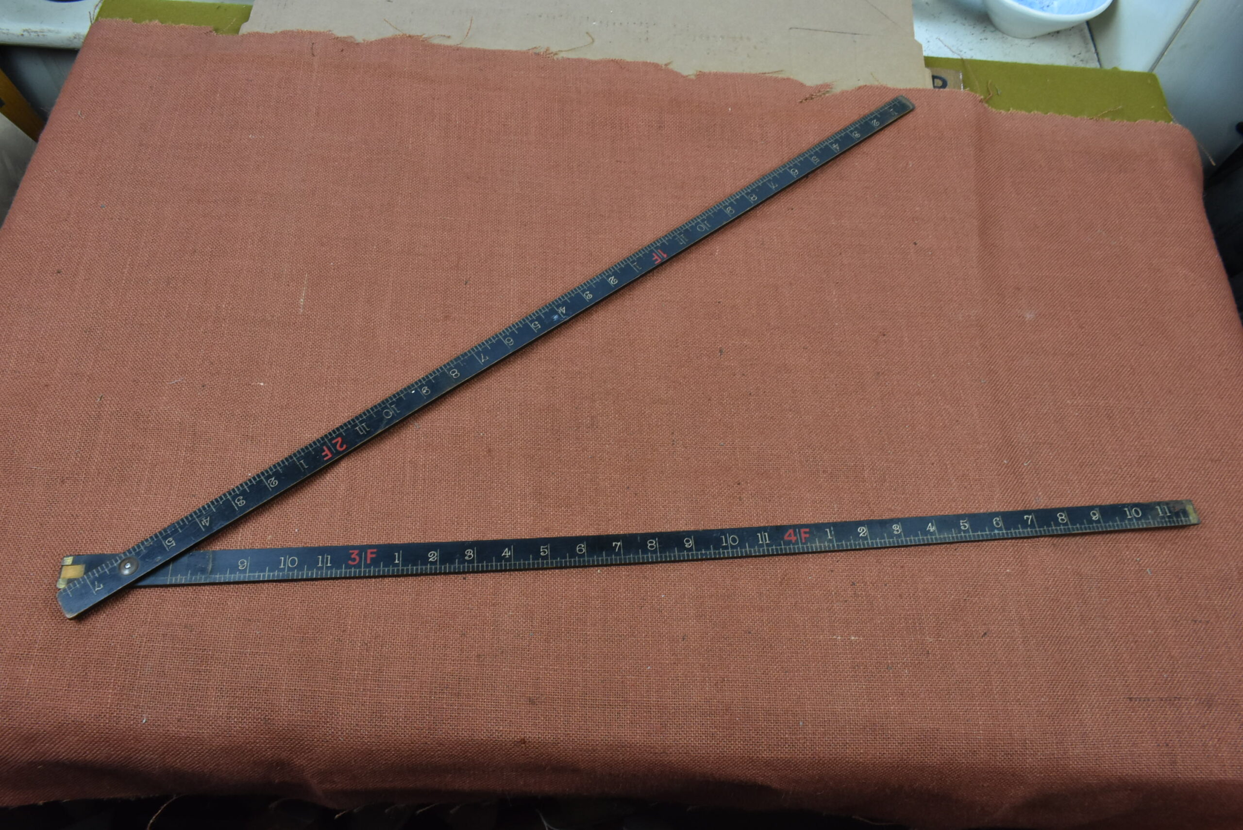 Rabone No. 1611 5' Wooden Folding Rule 80214296 - G&M Tools