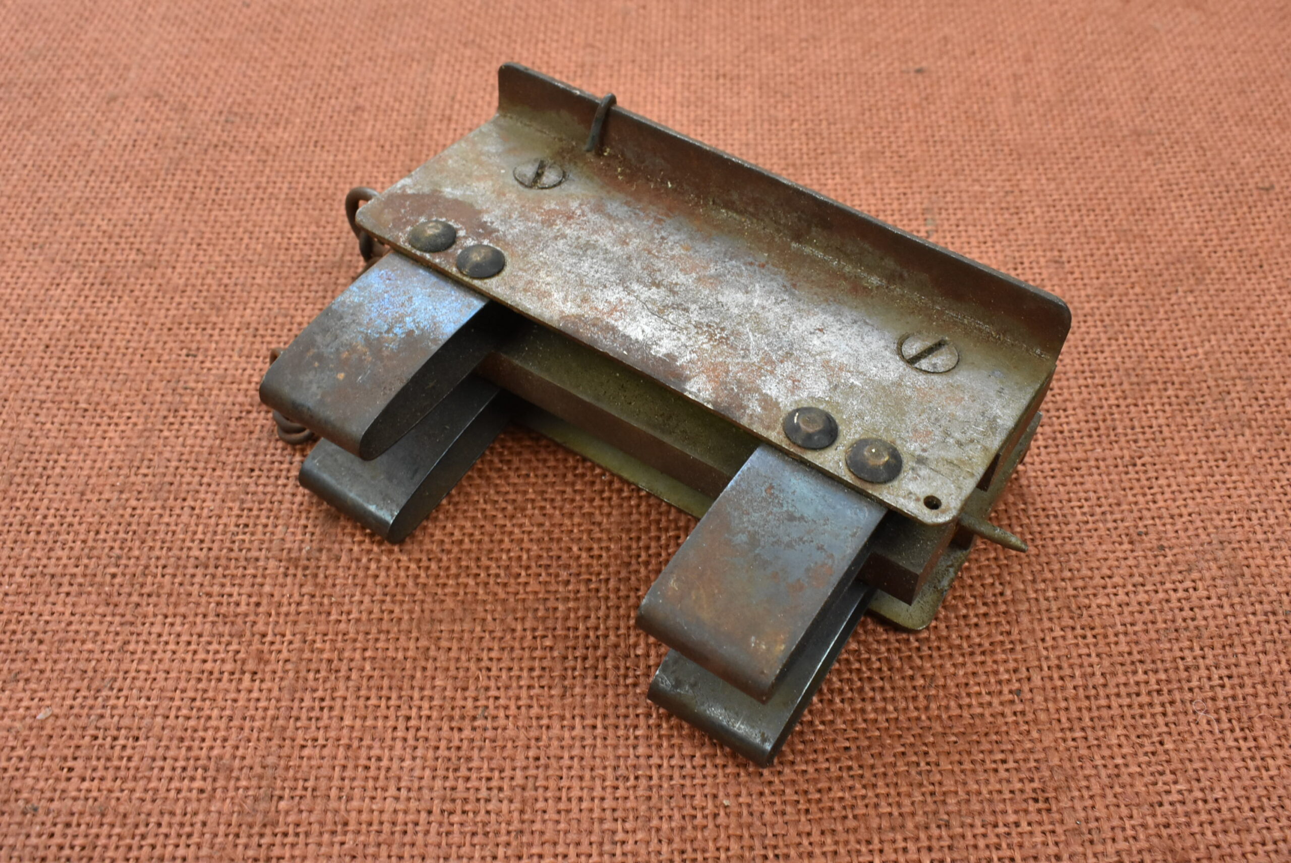 Gem Vice Belt Lacing Tool 80214540 - G&M Tools